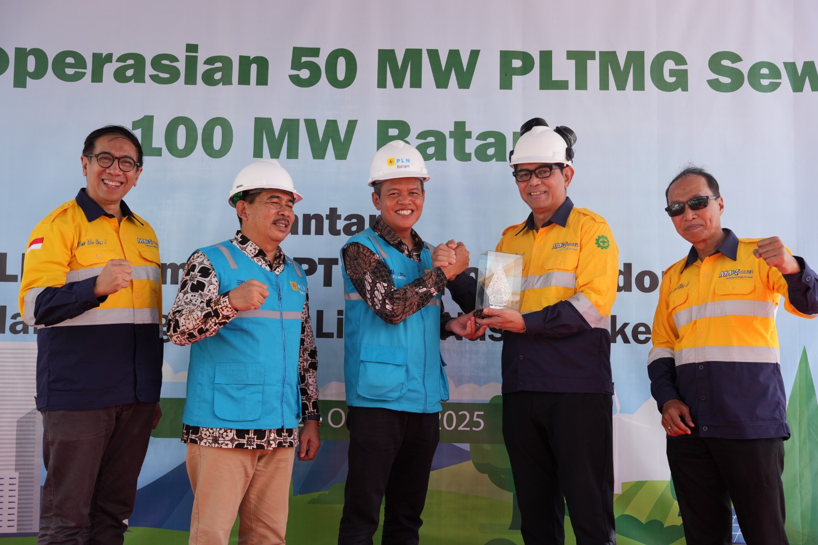 PLN Batam dan Maxpower Indonesia Resmikan Pengoperasian 50 MW PLTMG ...